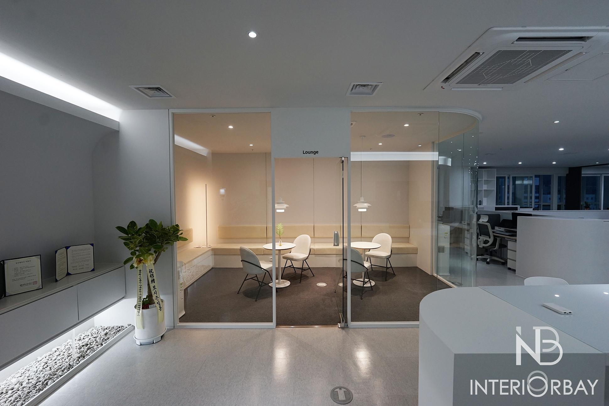 [사무실] 세련되고 고급진 이미지의 사무실 인테리어 - 인테리어베이 상업공간